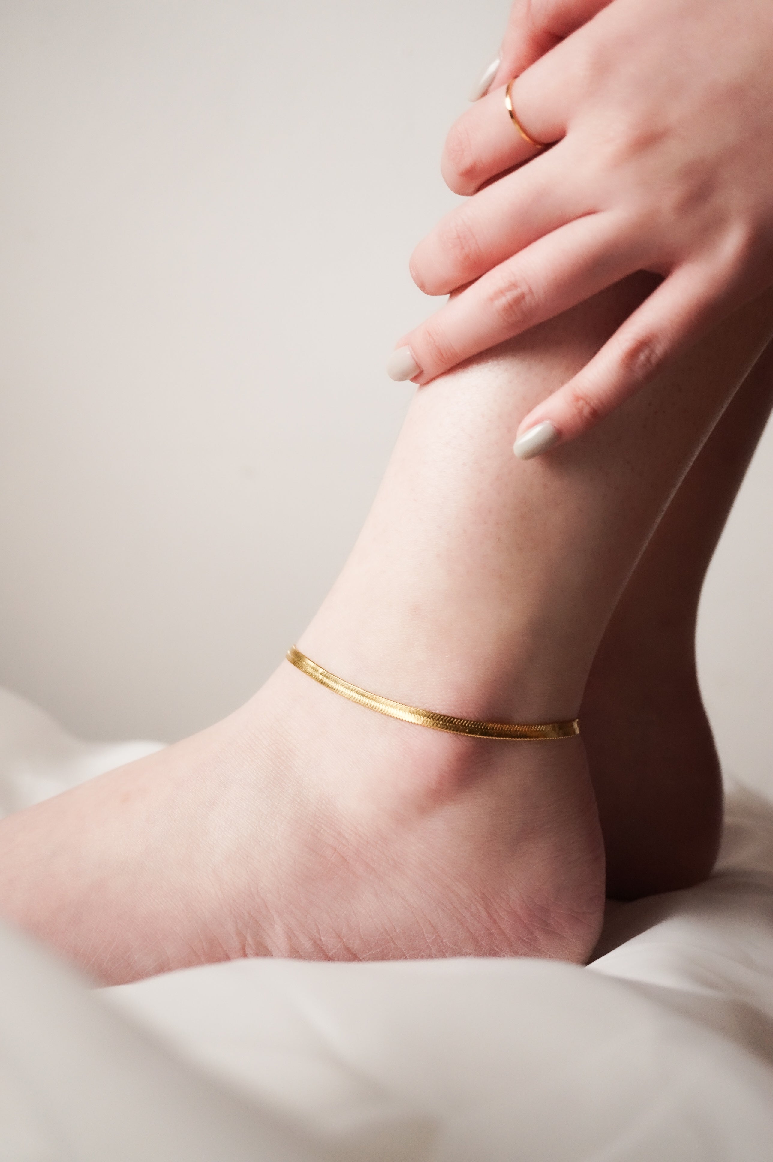 Herringbone Bold Anklet – Minimalist Lab