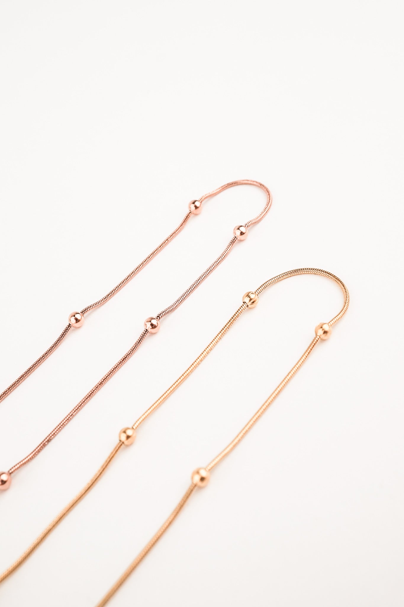 Rhea Satellite Round Snake Chain Essential Necklace – Minimalist Lab